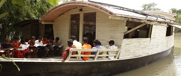 A School That Comes To Pick You Up! These Floating Schools In ...